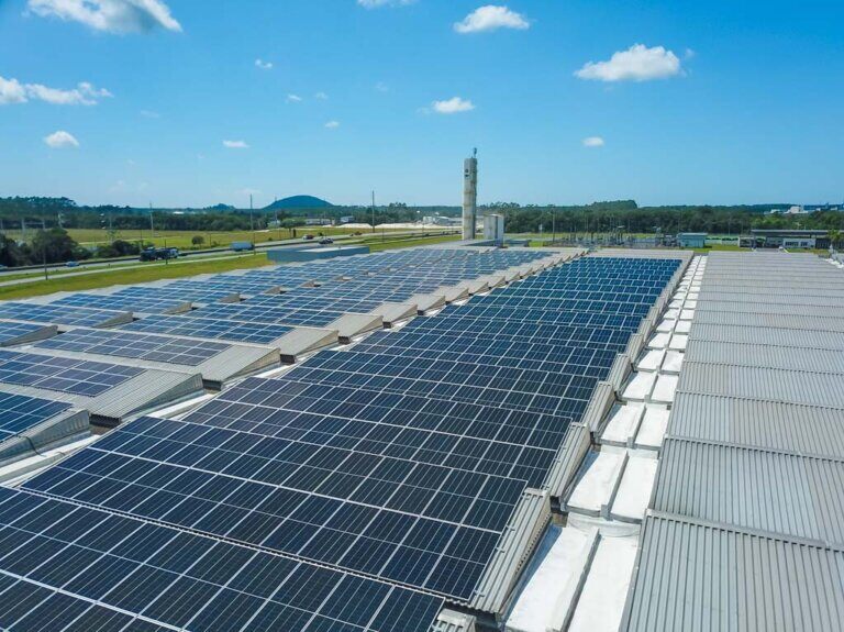 BMW Araquari Eleva Sustentabilidade com Energia Solar | TAB energia